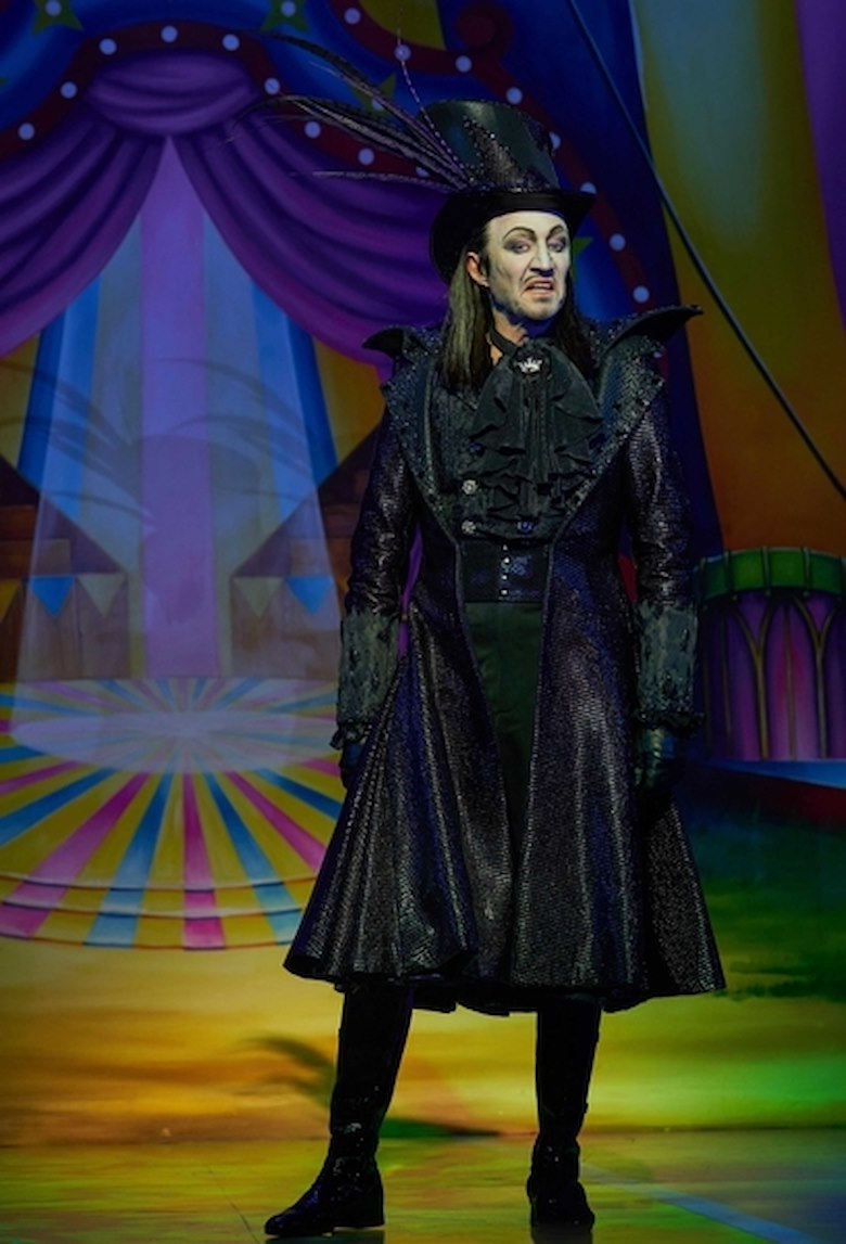 First Look: Goldilocks and the Three Bears panto at The Palladium ...