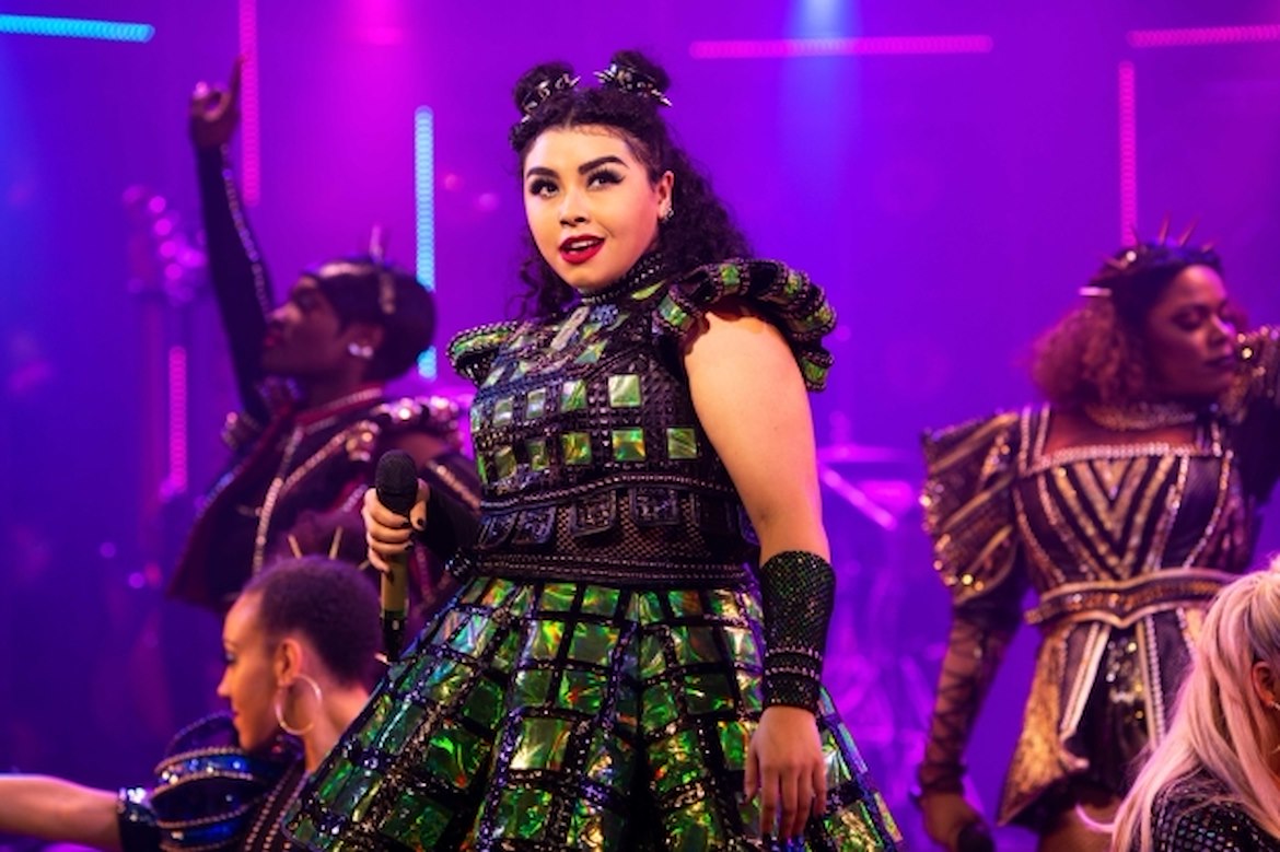 First Look: New cast of SIX at the Arts Theatre | London Theatre Direct