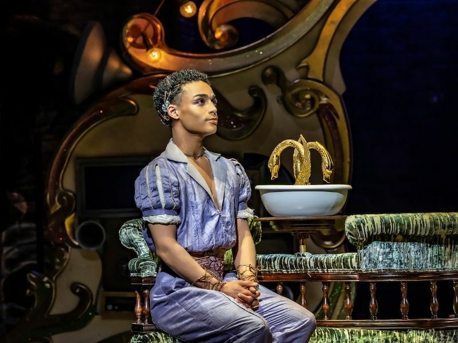 First Look: & Juliet releases production images of 2022 cast | London ...