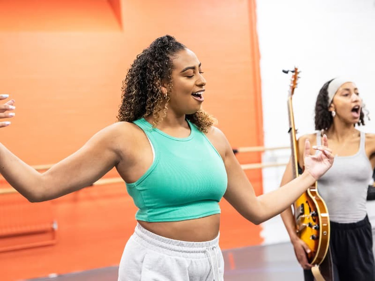 First look at the new Hadestown cast | London Theatre Direct
